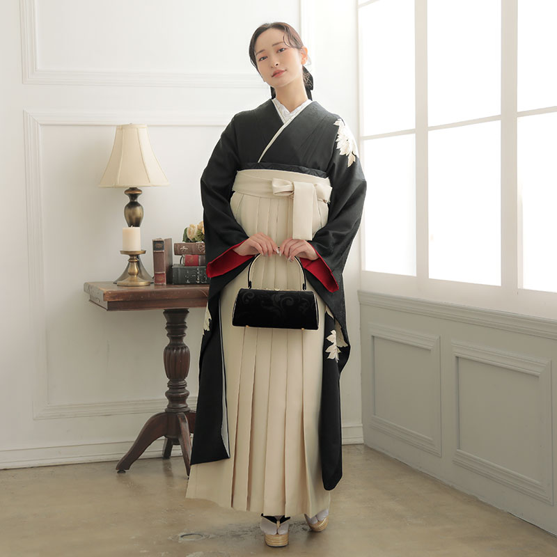 振袖袴: R2025黒 牡丹│ 袴レンタル │ 京都着物レンタル夢館 振袖袴: R2025黒 牡丹│ 袴レンタル │ 京都着物レンタル夢館